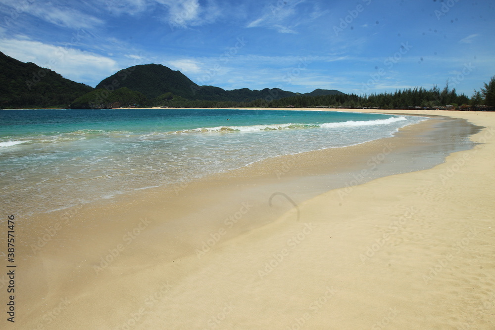 Lampuuk Beach, Aceh itself is ready to spoil your eyes with a panoramic ...