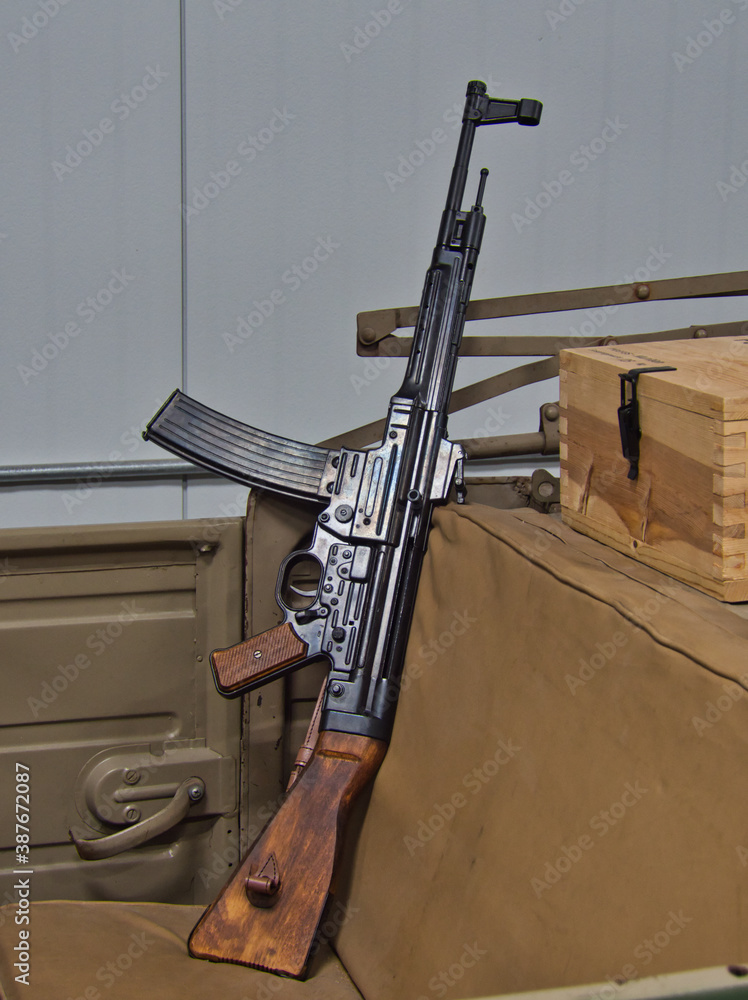 Foto de Sturmgewehr German WW2 assault rifle also known as the MP 43 ...