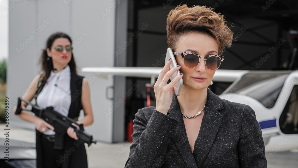 Female Bodyguard. Celebbrity bodyguard and VIP protection services ...