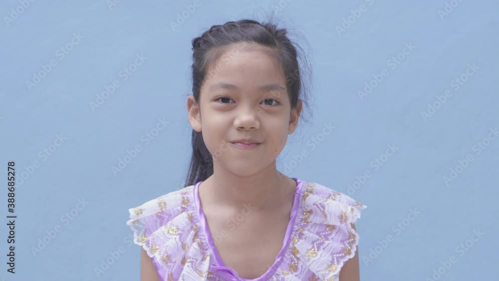Smiling confident asian little girl smile on the face, Asia kid ...