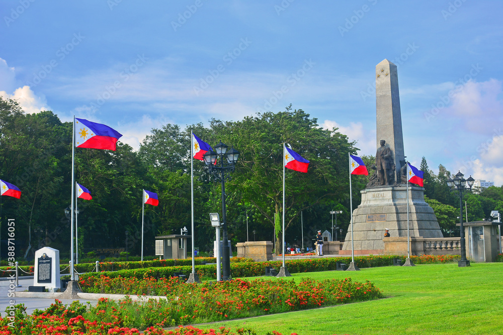 Jose Rizal statue monument at Rizal park in Manila, Philippines Stock ...