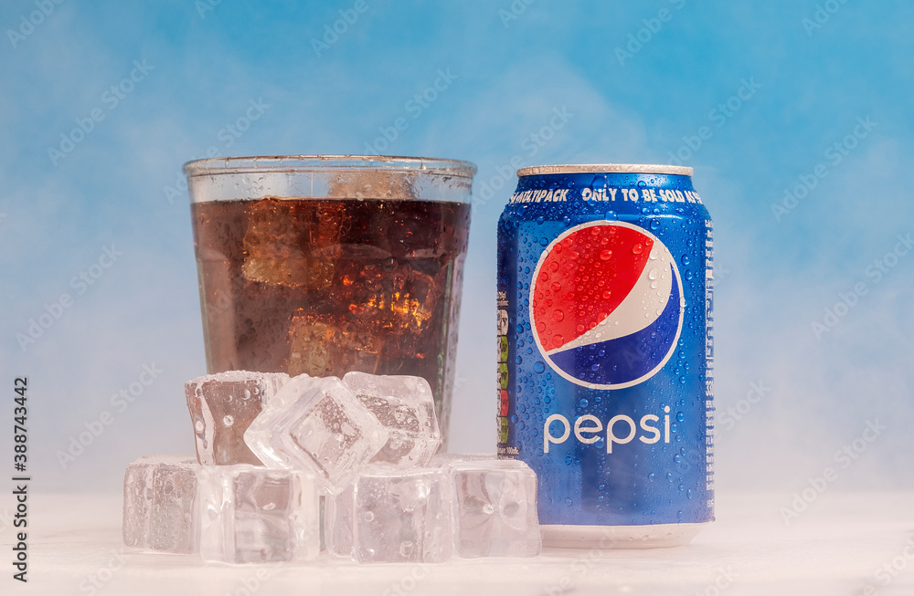 London, United Kingdom - October 29 2020: Ice cold can or Pepsi sits ...