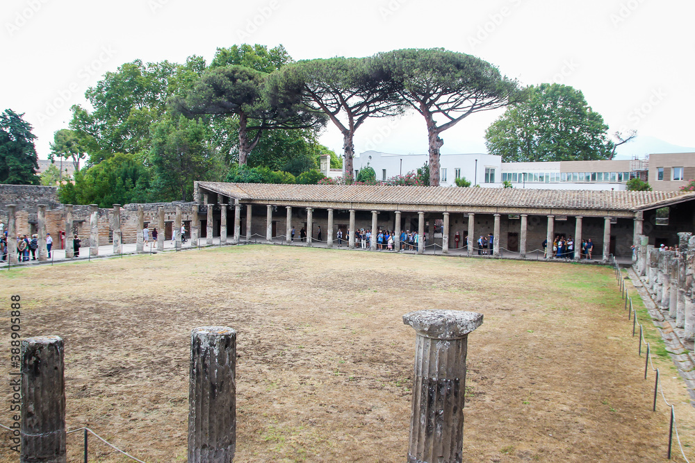 Pompei ancient ruins, statues and columns, Roman Empire remnants, gone ...