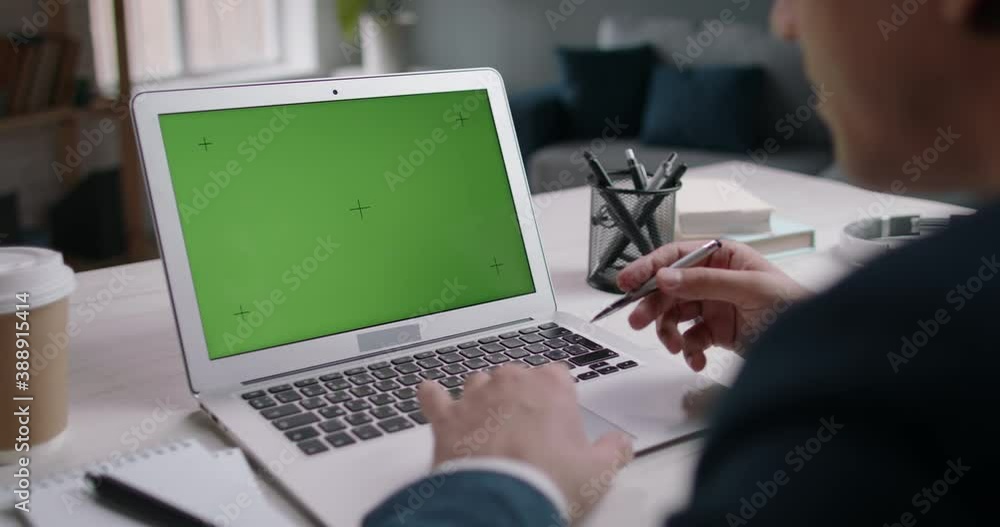 Laptop screen chroma key template for video conference advertising ...