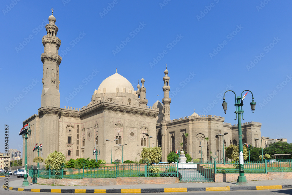 Mosque-Madrassa of Sultan Hassan and Al Rifai Mosque - Cairo, Egypt ...