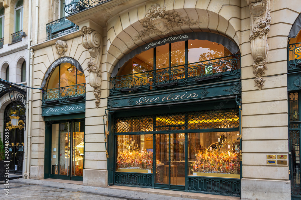 La Maison Guerlain Paris | Ventana Blog