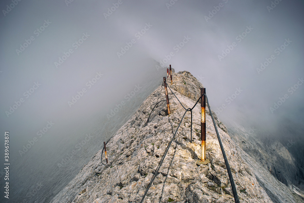 Stockfoto Hiking to Koncheto, view across the peaks of the Pirin ...