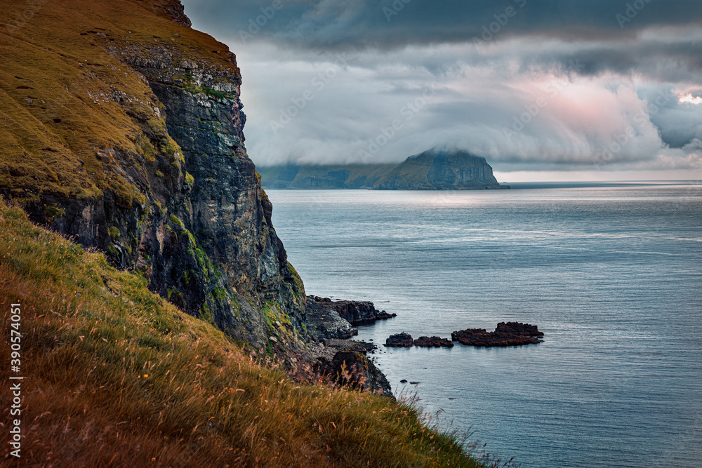 Amazing cloudscape on Faroe Islands. Dramatic autumn view of Vagar ...