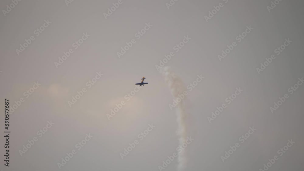 A small plane during an aerobatic simulation: plane engine failure ...