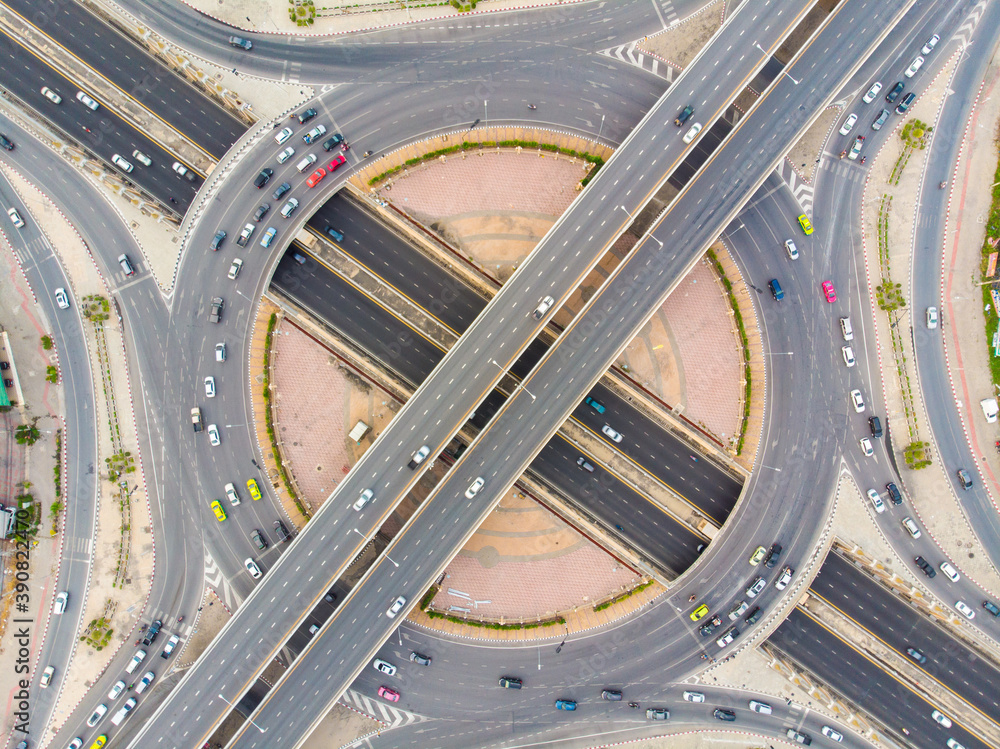 Modern city transportation with Expressway, road and Roundabout Stock ...