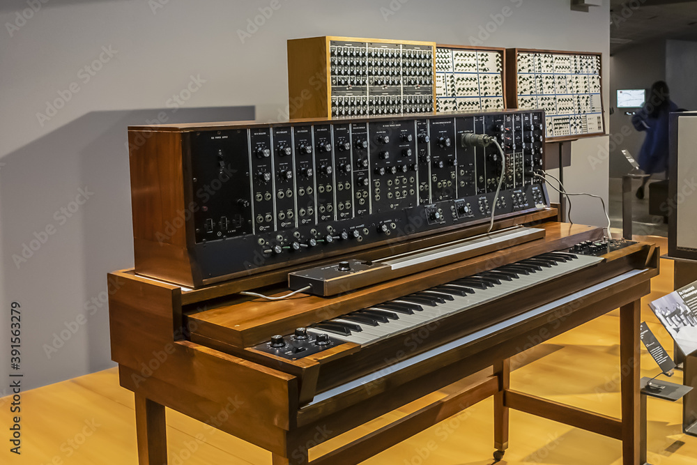 Paris Museum of Music world renowned for its collection and ...