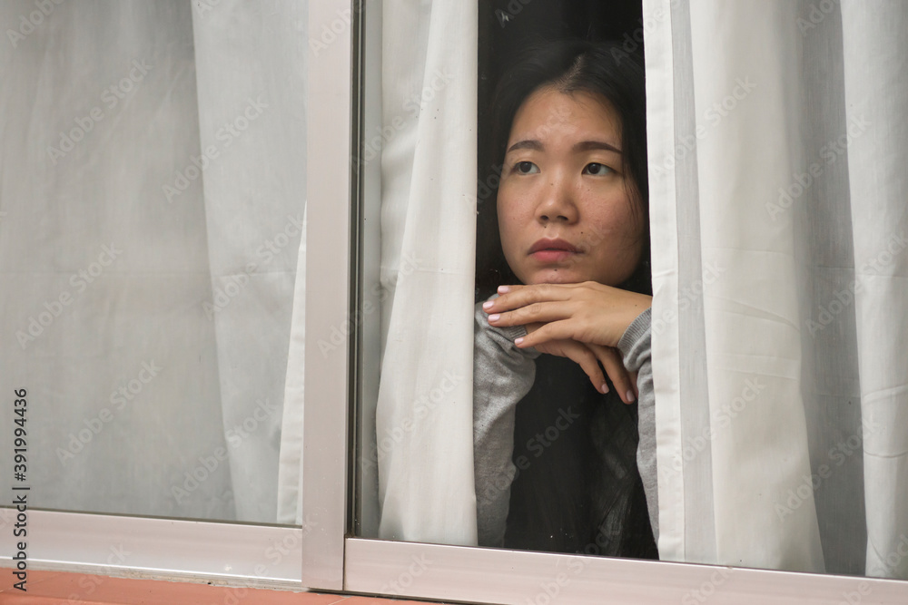girl in stress at home - dramatic portrait of young sad and depressed ...