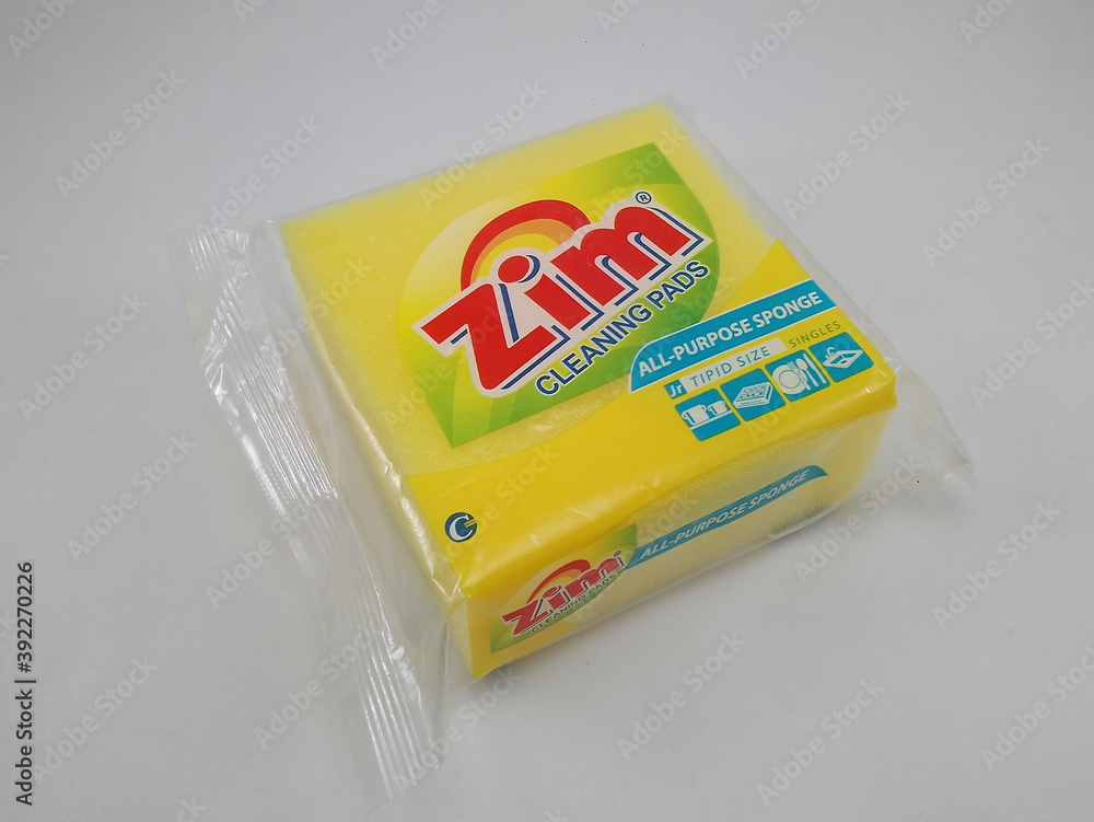 Zim cleaning pads yellow sponge in Manila, Philippines Stock Photo ...