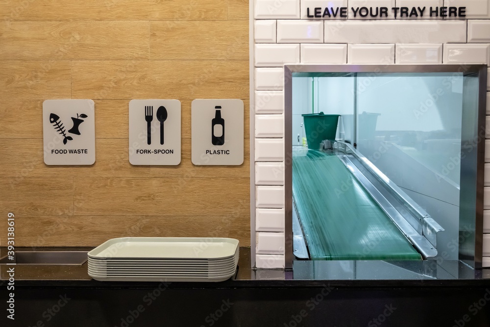 Foto de Sign board for self service to separated the food waste fork ...