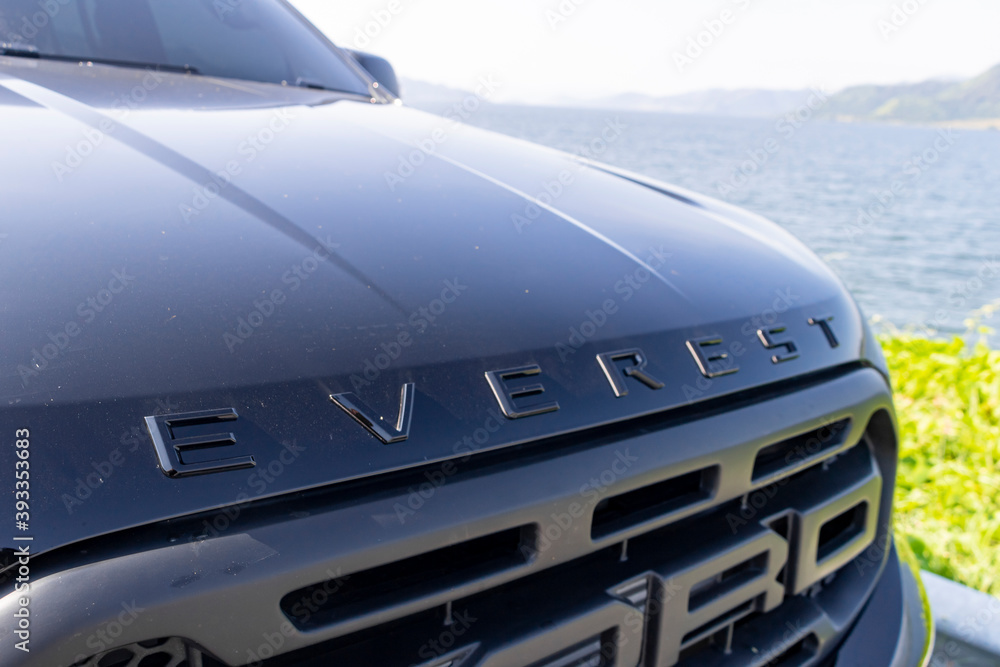 Foto de Bangkok, THAILAND - October 24, 2020: A black EVEREST logo on ...