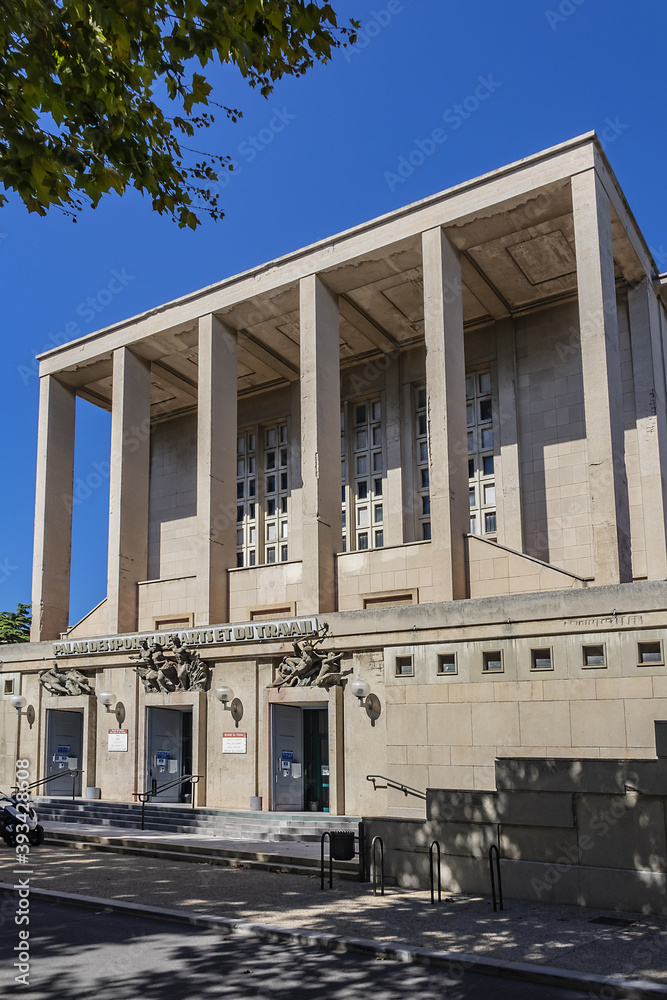 Palace of Sports, Arts and Labor (Palais des Sports, des Arts et du ...