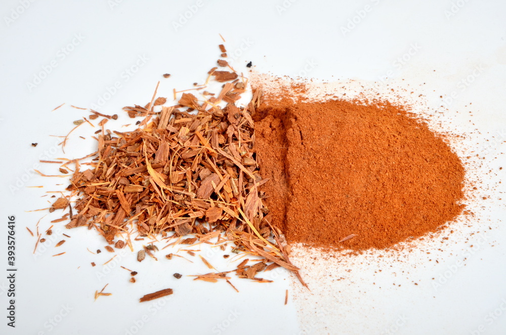 Catuaba bark and catuaba powder on white background. Natural herbal tea ...