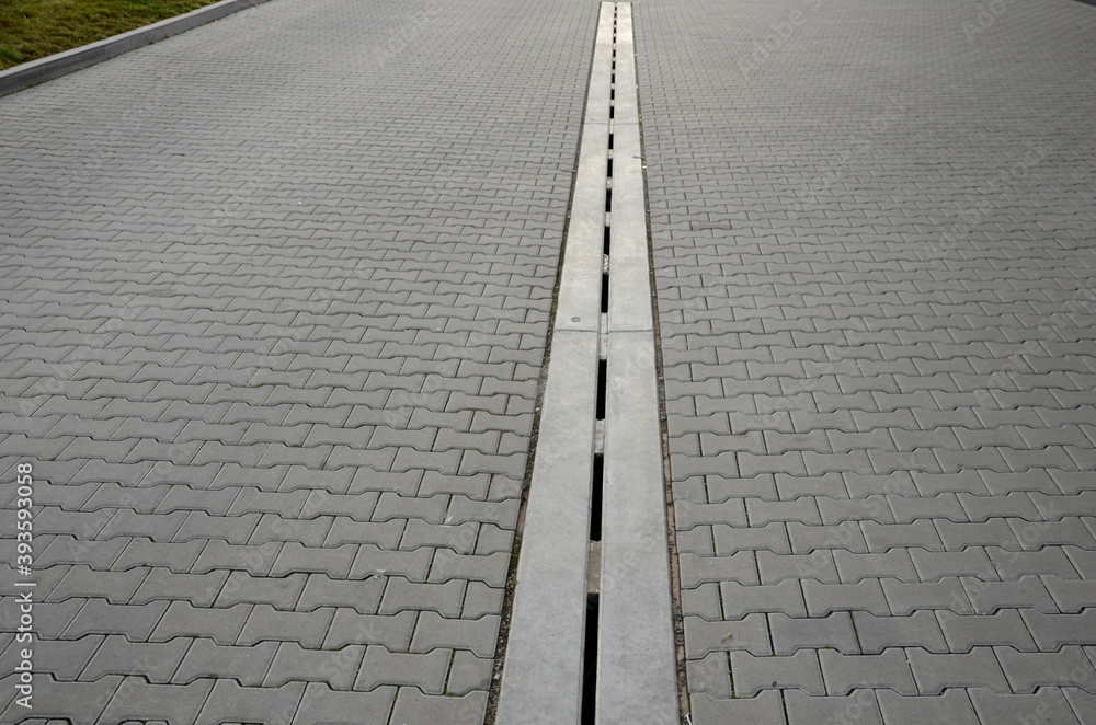 drainage element in interlocking paving concrete gutter with slotted ...