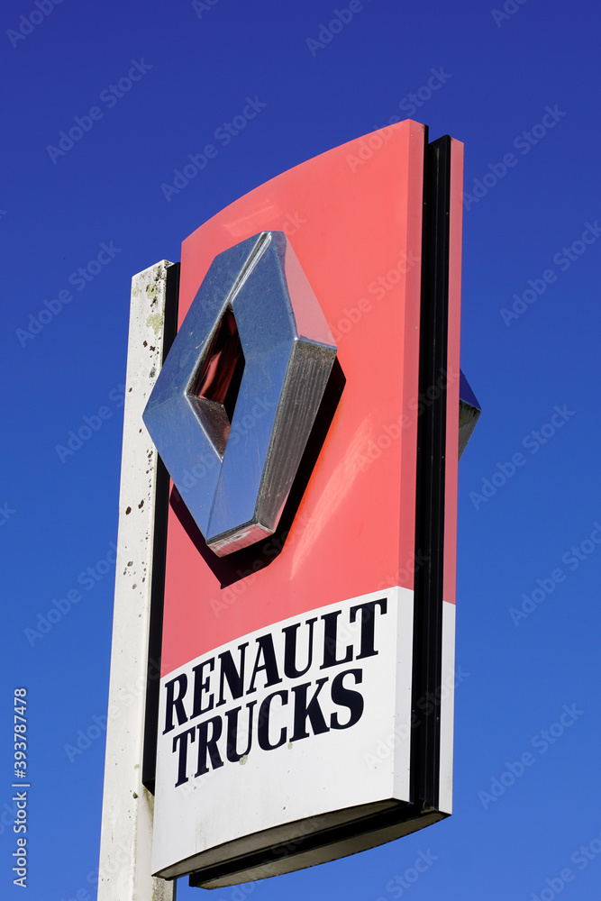 Renault Truck Logo