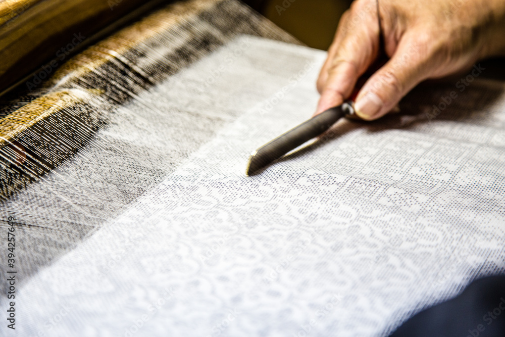 Foto de A scene from the production of Oshima pongee, a traditional ...