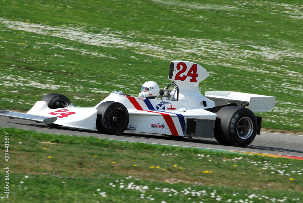 Foto de Mugello Circuit 1 April 2007: Unknown run on Classic F1 Car ...