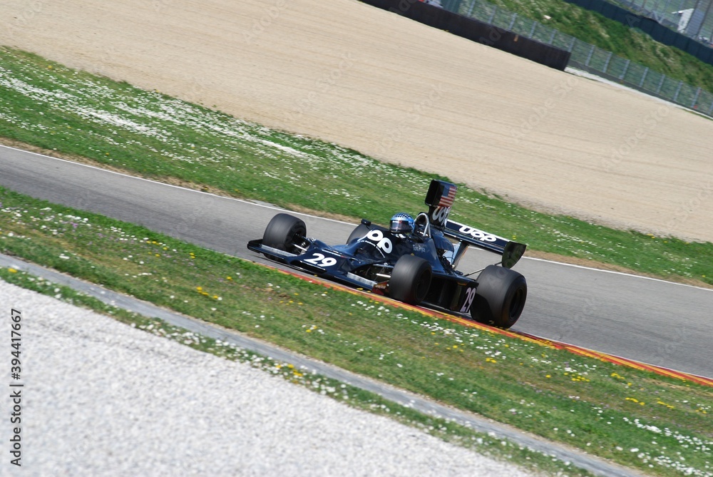 Mugello Circuit 1 April 2007: Unknown run on Classic F1 Car 1974 Shadow ...