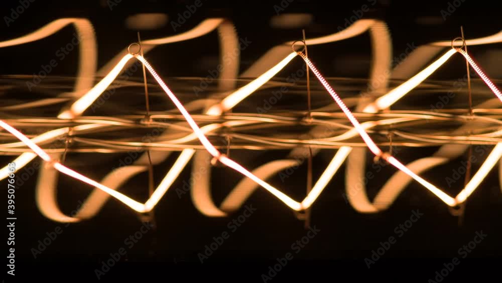 Video „Bends of a Hot Spiral. The complicated shape of the filaments in ...