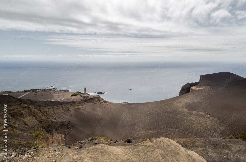 Paysage de volcan Capelinhos à Faial aux Açores Stock Photo | Adobe Stock