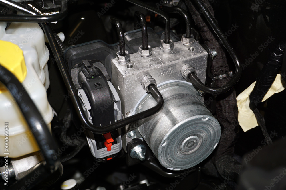 Foto Stock Control unit and anti-lock brake system module installed in ...