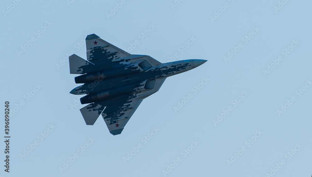 Foto de August 30, 2019. Zhukovsky, Russia. fifth-generation promising Russian multi-functional ...