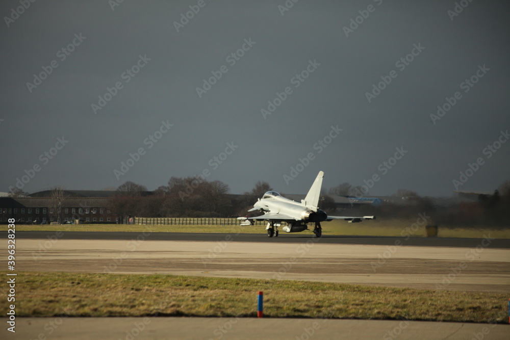 Foto de Eurofighter Typhoon is the world's most advanced swing-role ...