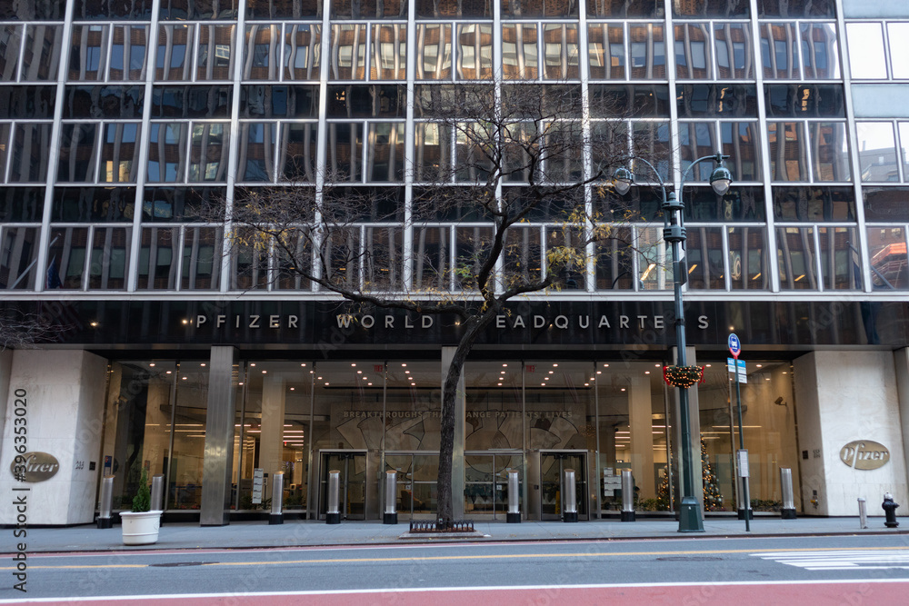 Pfizer World Headquarters Building in Midtown Manhattan on November 29 ...