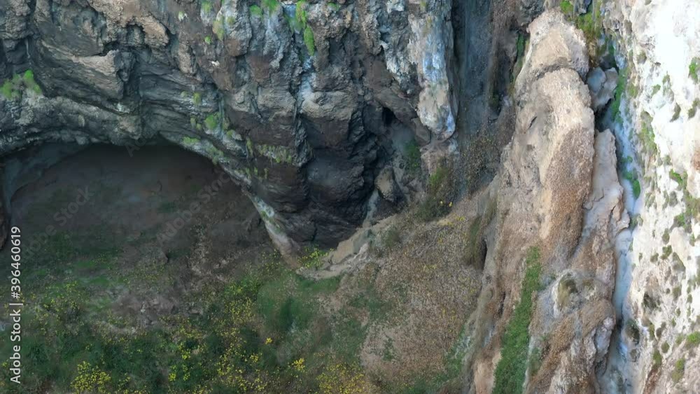 Ground Floor of the High and Deep Cave Pit.curved crushers gravel by ...