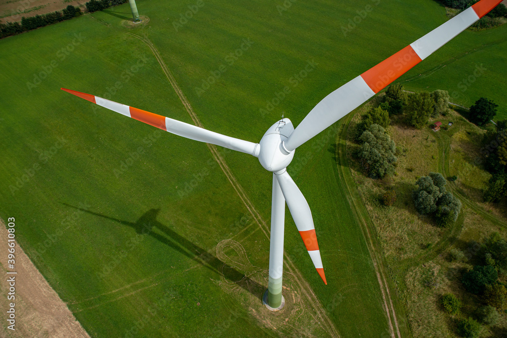 Windrad von oben. Stock Photo | Adobe Stock
