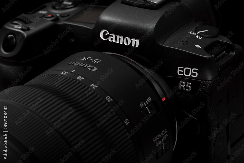 New Mirrorless Camera Canon EOS R5 with Canon RF 15-35mm f/2.8L IS USM ...