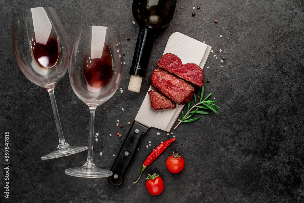 Dinner for two. Three pieces of meat. three types of grilled meats ...