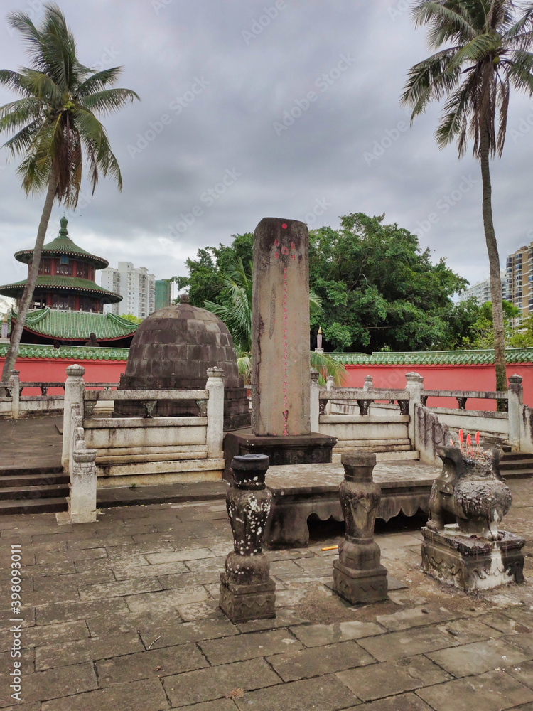 Tomb of Hairui. Pagoda and temple. Haikou, capital of Hainan Province ...