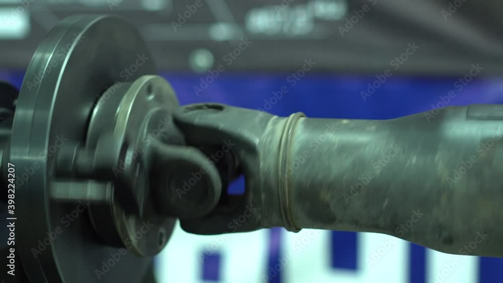 Balancing the cardan of the car. The cardan fixed to the balancing ...