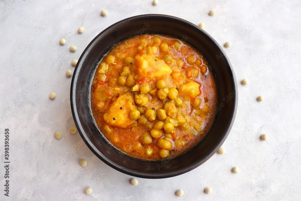 Indian popular homemade Aloo Matar. Potatoes and peas curry. Vatana ...