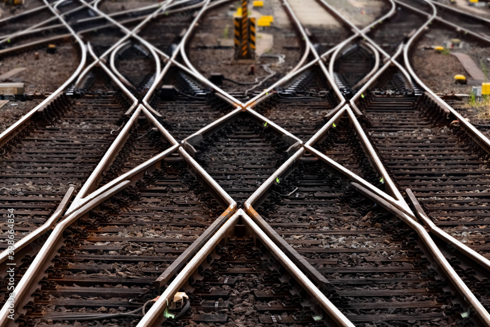 Eisenbahn Schienen Gleise Weichen Entscheidung Richtung Frankfurt ...