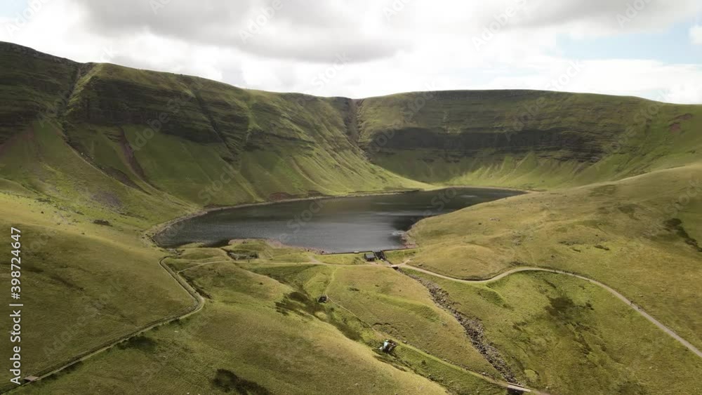 Llyn y Fan Fach beautiful Brecon beacons mountain lake scenic valley ...