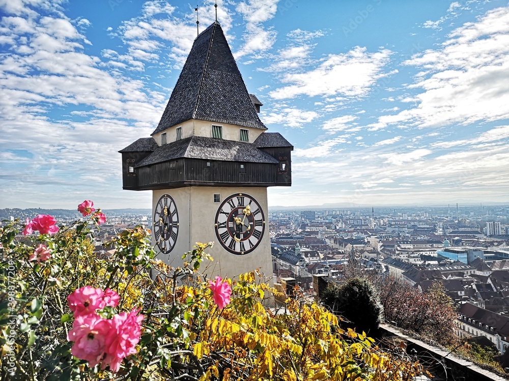 Graz Altstadt und Sehenswürdigkeiten Stock-Foto | Adobe Stock