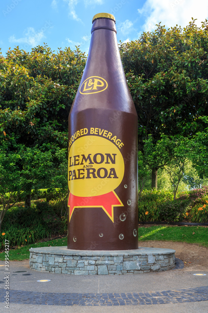 The giant Lemon & Paeroa bottle, a tourist attraction in Paeroa, New ...