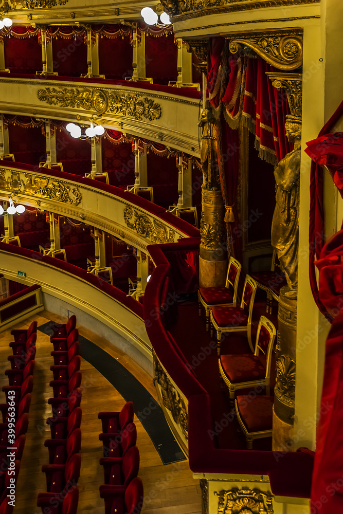 Interior of Main concert hall of Teatro alla Scala, an opera house in ...