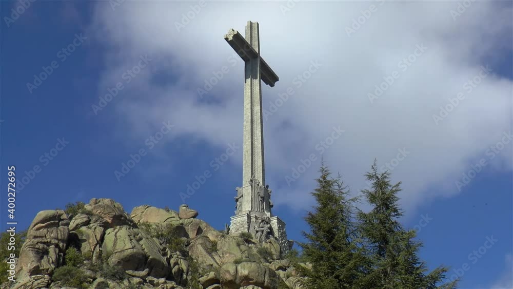 Tallest cross in the world at Valley of the Fallen, Spain. Stock ビデオ ...