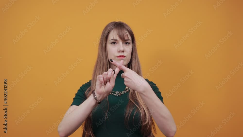 Vidéo Stock Japanese gesture for no. Crossed fingers, hands crossing ...