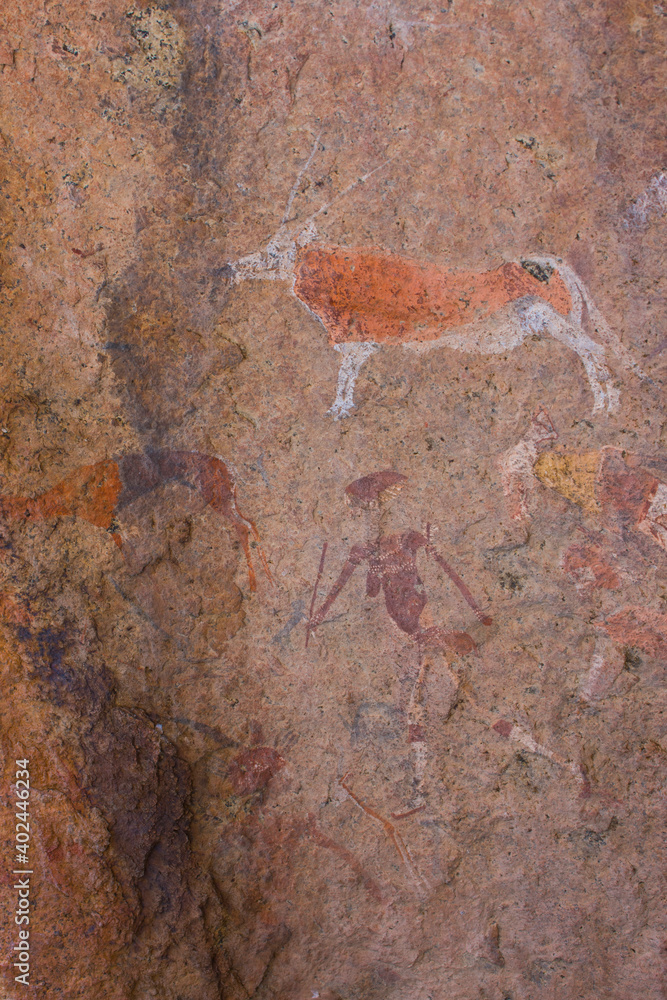 Pinturas rupestres en las Montañas Branberg, Desierto del Namib ...