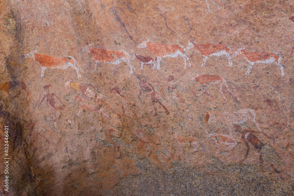 Pinturas rupestres en las Montañas Branberg, Desierto del Namib ...