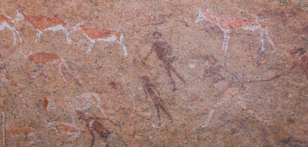 Pinturas rupestres en las Montañas Branberg, Desierto del Namib ...