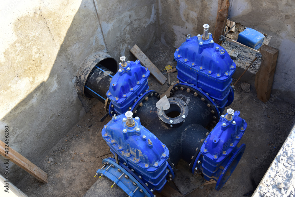 Resilient Seated Gate Valves connect pipeline of water supply in ...